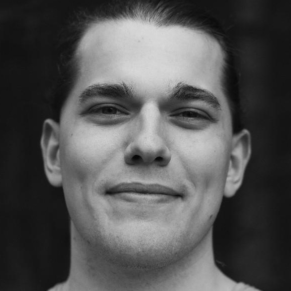 PhD student Edvinas Gvozdiovas - Faculty of Physics