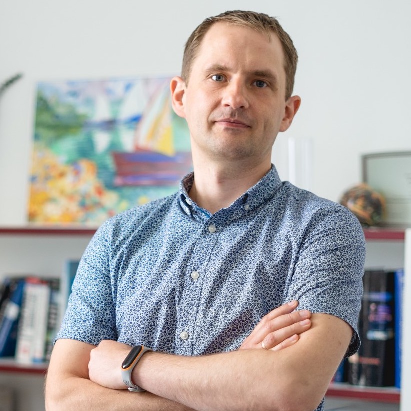 Dr. Pranciškus Vitta - Faculty of Physics