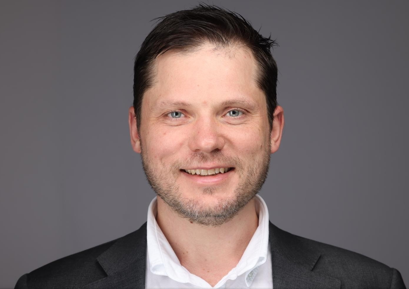 Dr. Mindaugas Mačernis - Faculty of Physics